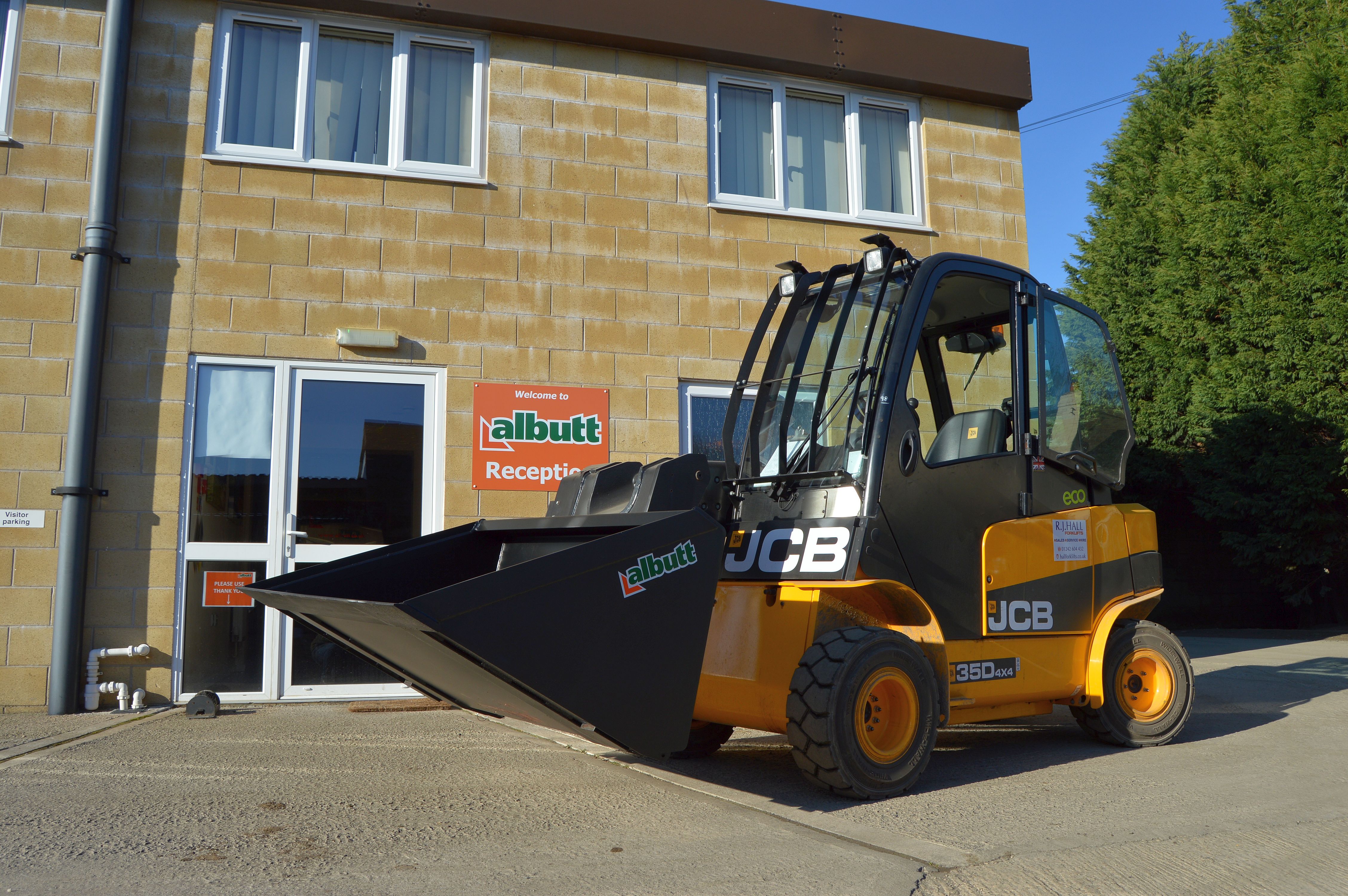 JCB Teletruk Buckets | Albutt attachments materials handling